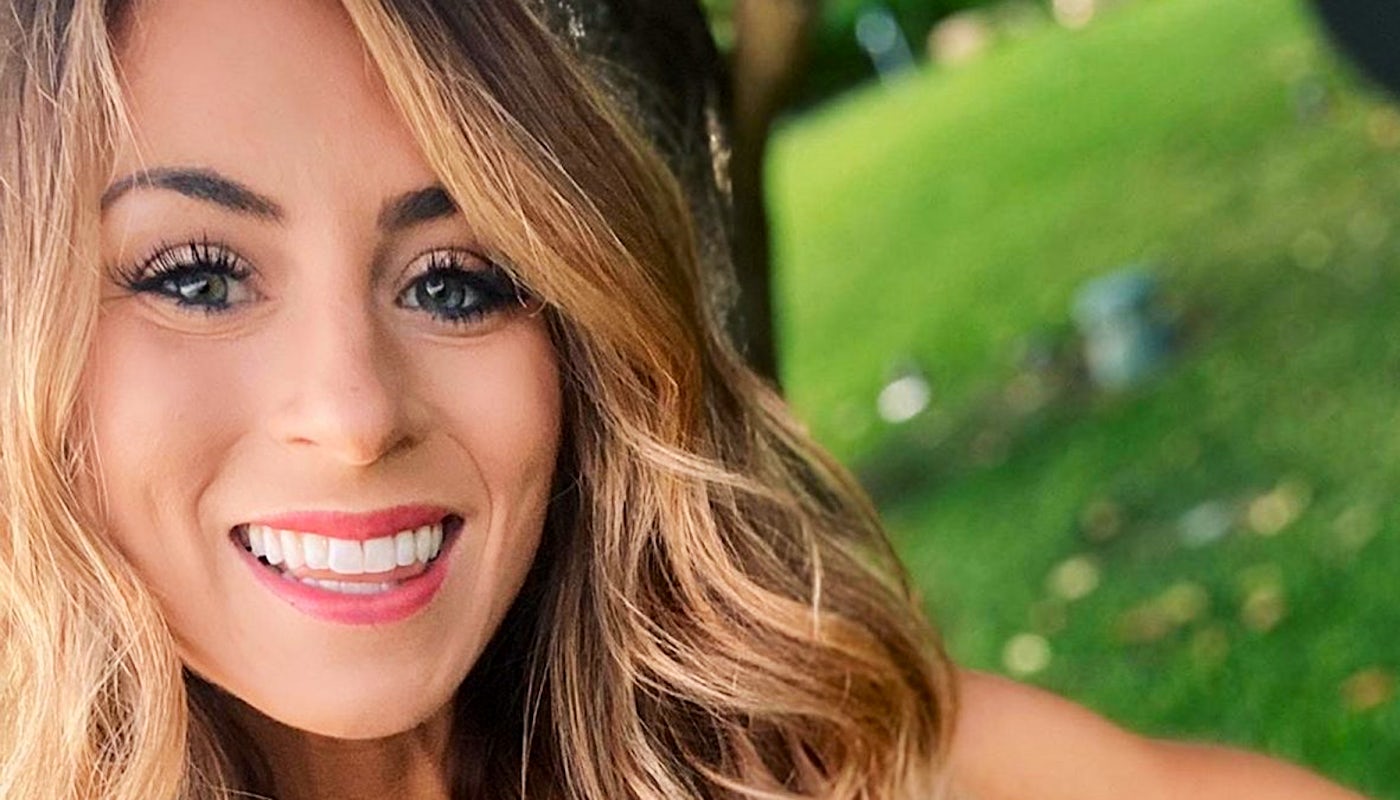 'The Bachelor' alum Tenley Molzahn announces she's pregnant with first ...