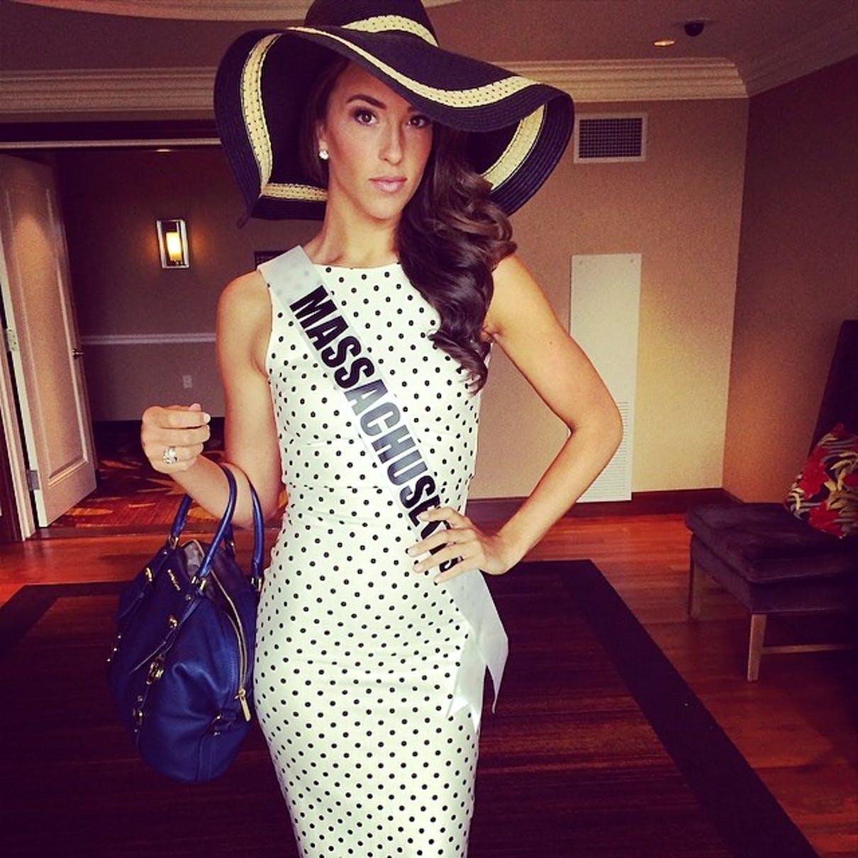 Caroline Lunny - The Bachelor - Reality TV World