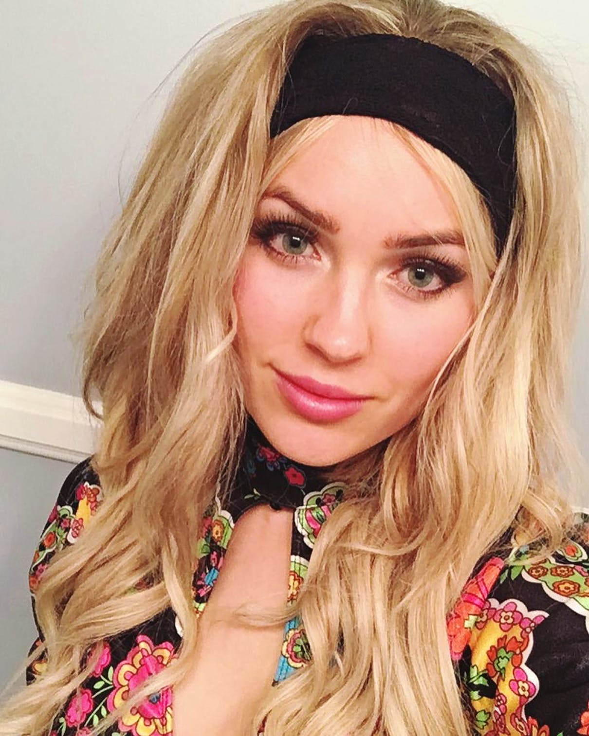 Cassie Randolph - The Bachelor - Reality TV World