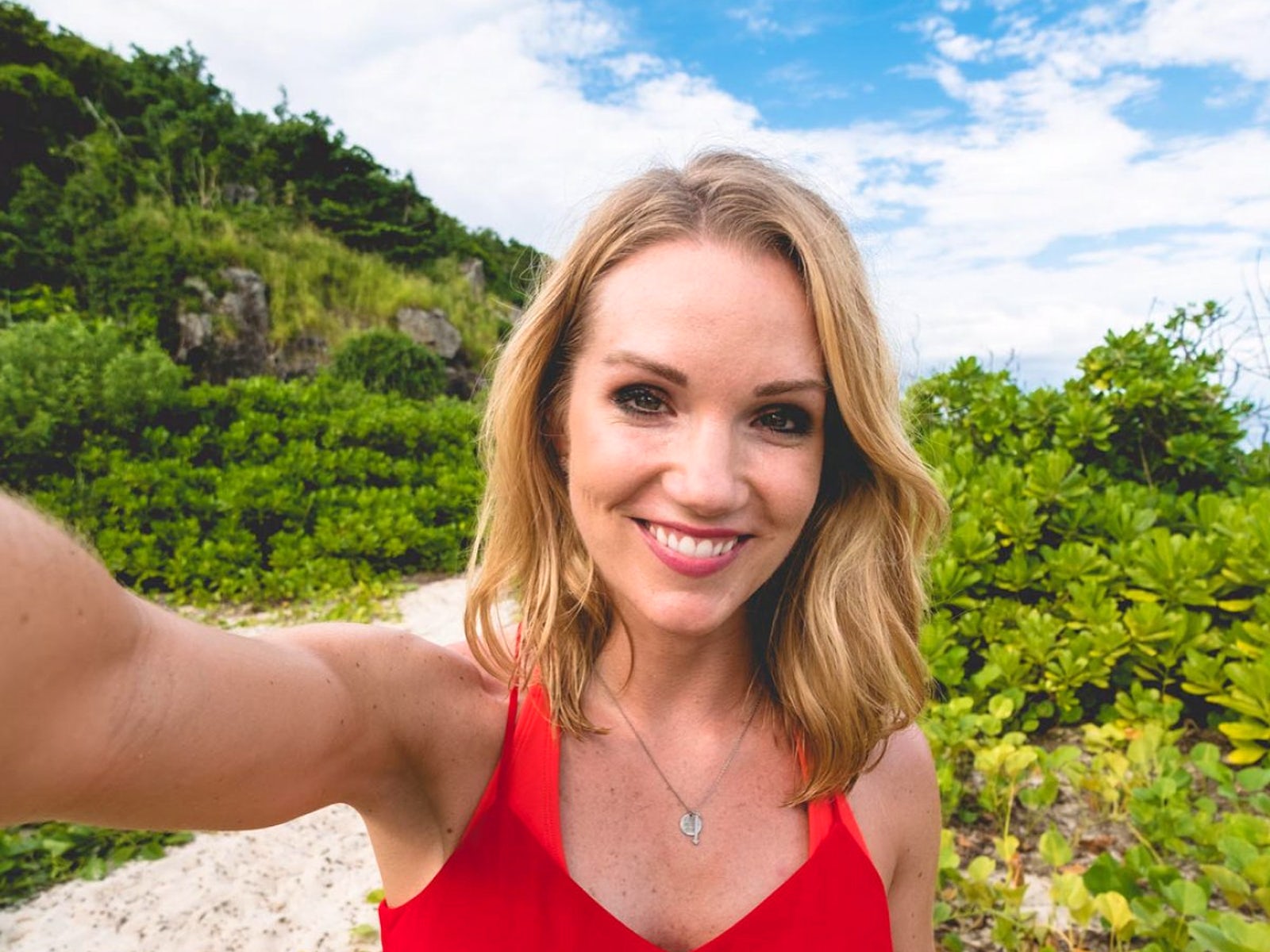 Jessica Johnston -- 5 things to know about the 'Survivor: Heroes vs ...