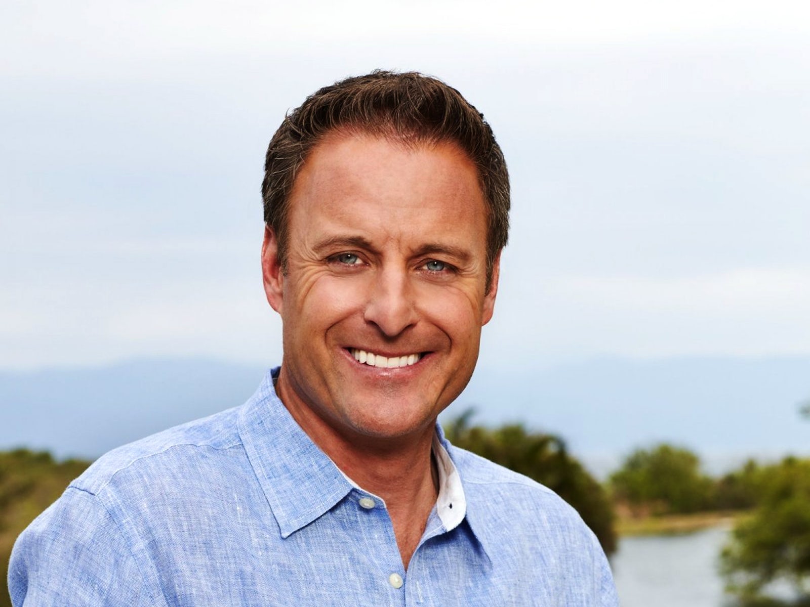 'The Bachelor' host Chris Harrison dodges questions about Colton ...