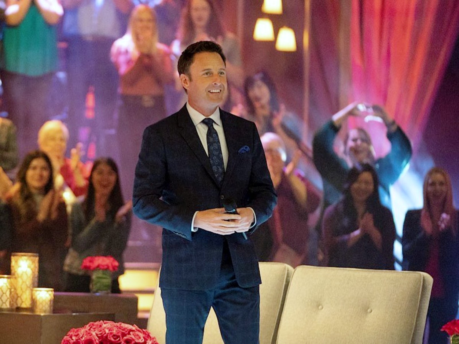 'The Bachelor' host Chris Harrison celebrates the franchise's 17th ...