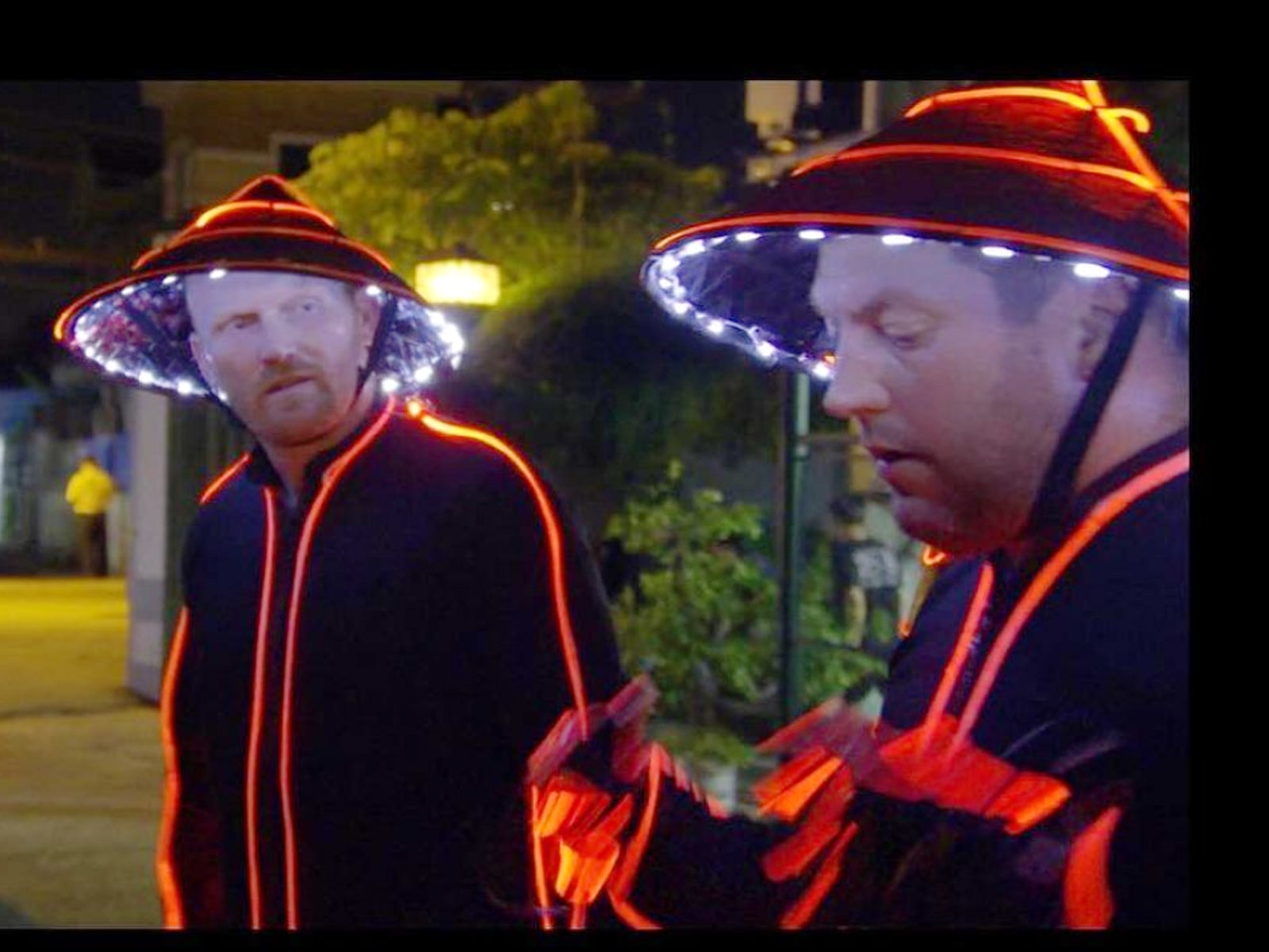 'The Amazing Race' team of 'Survivor' castaways Chris Hammons and Bret ...