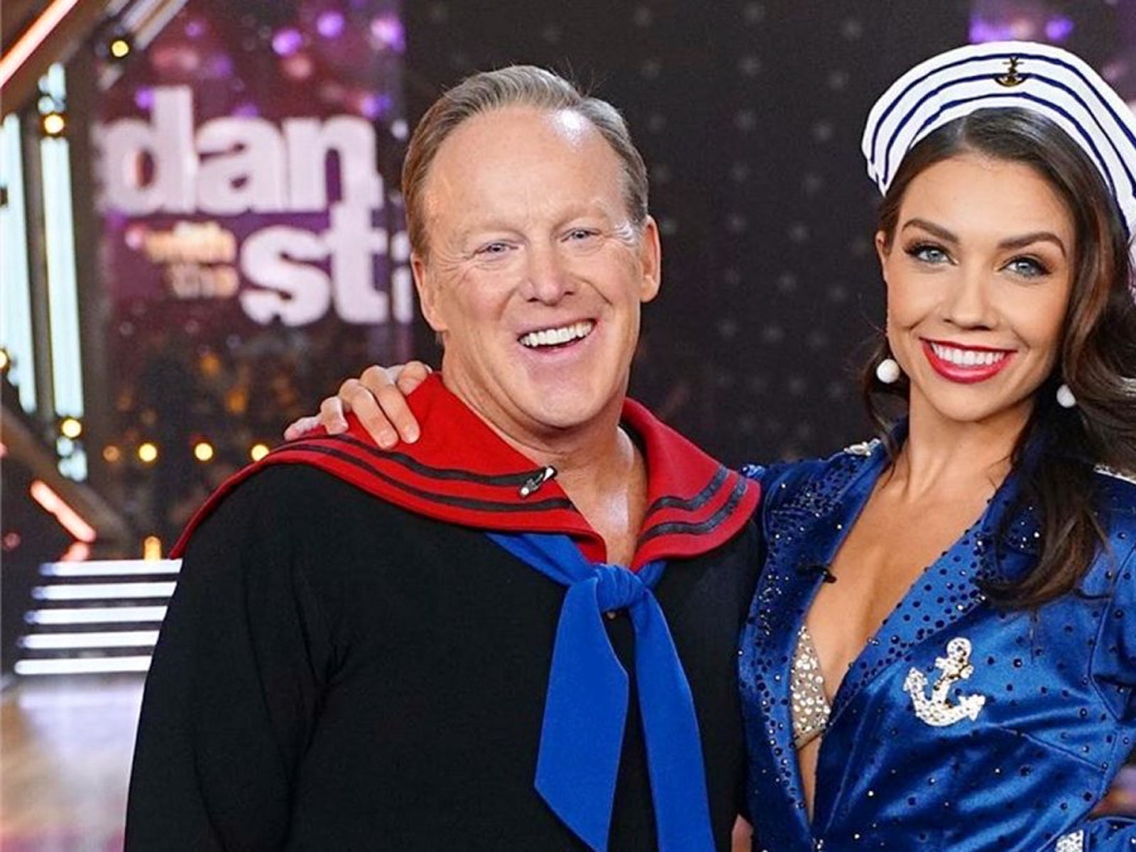 'Dancing with the Stars' ousts Sean Spicer and Jenna Johnson after Ally ...