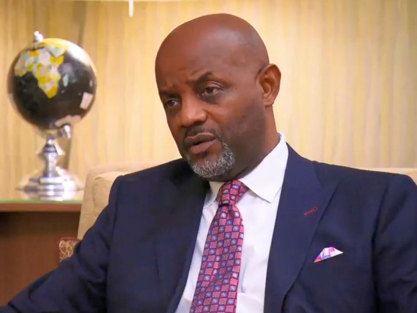 'Married at First Sight' expert Pastor Cal: Brandon Reid is always on ...