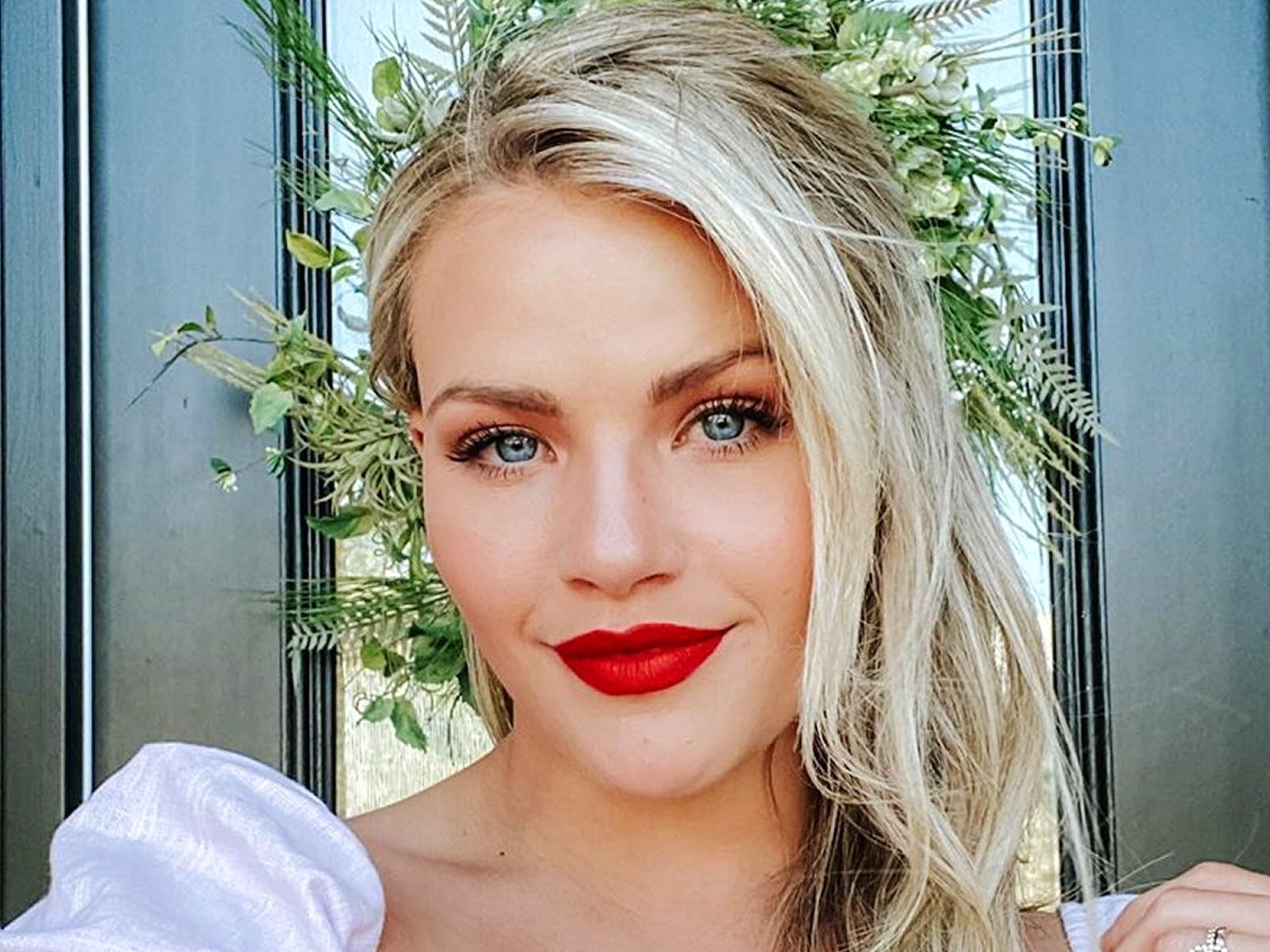 'Dancing with the Stars' pro Witney Carson reveals gender of her first ...