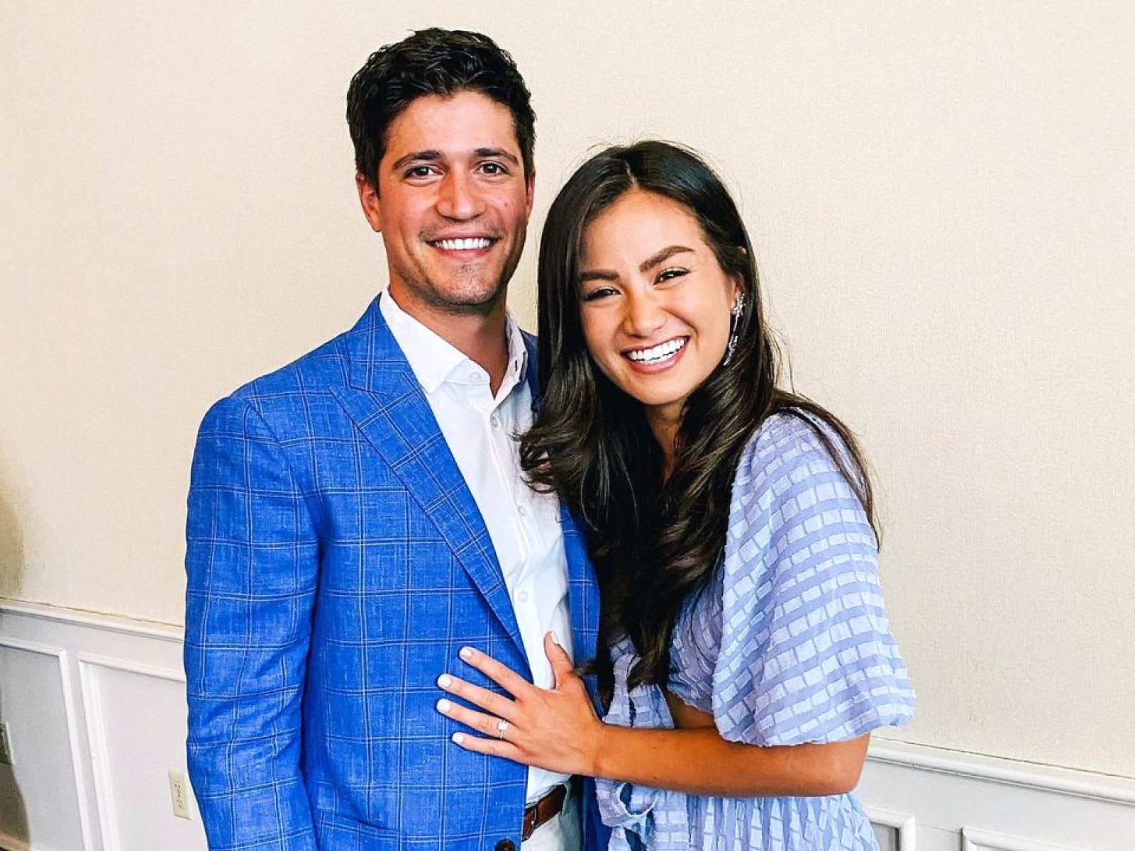 'The Bachelor' alum Caila Quinn marries Nick Burrello in Florida after ...