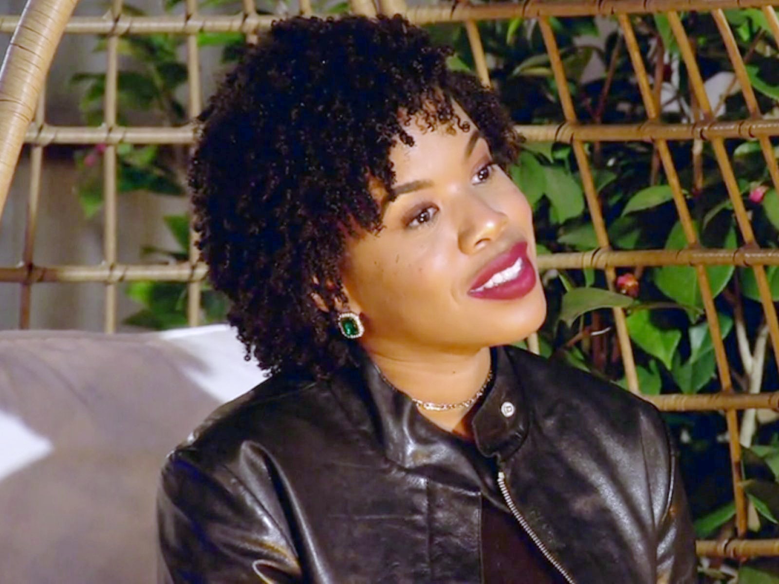 'Married at First Sight' star Michaela reveals TMI details about ...