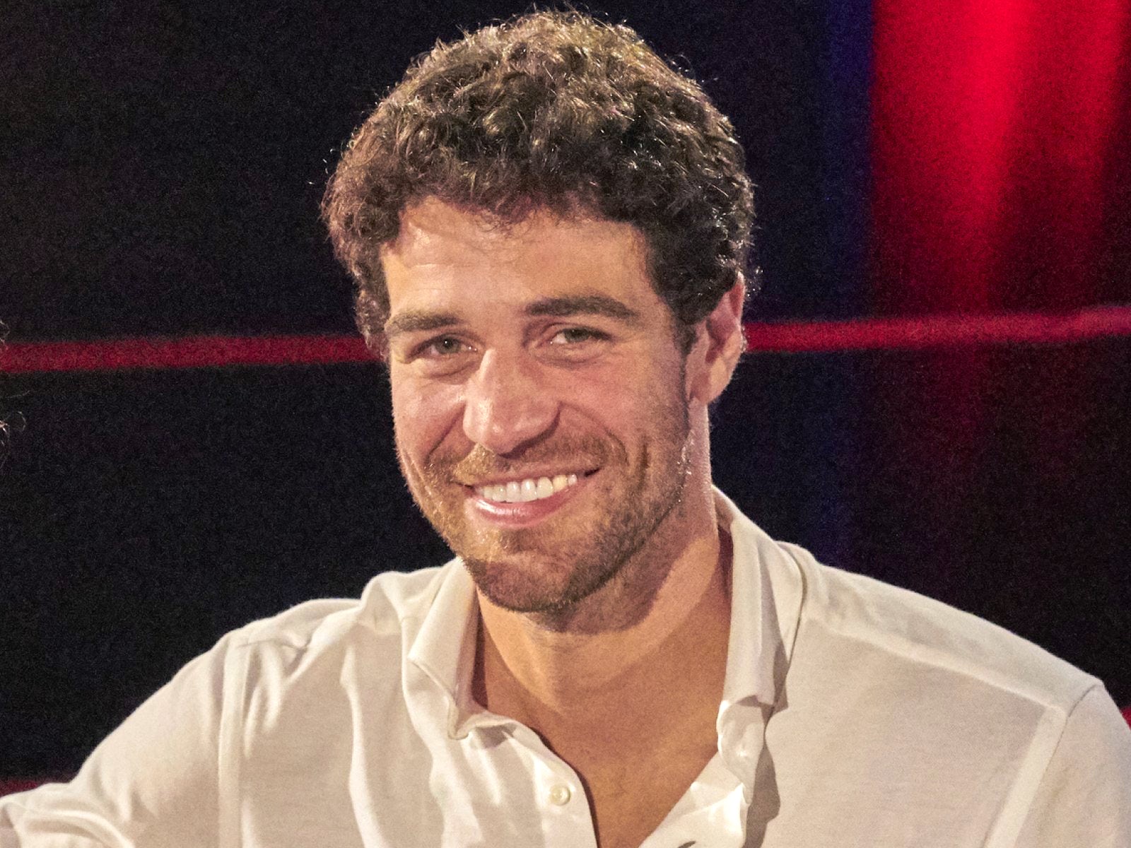 'Bachelor in Paradise' star Joe Amabile clarifies if he and Kendall ...