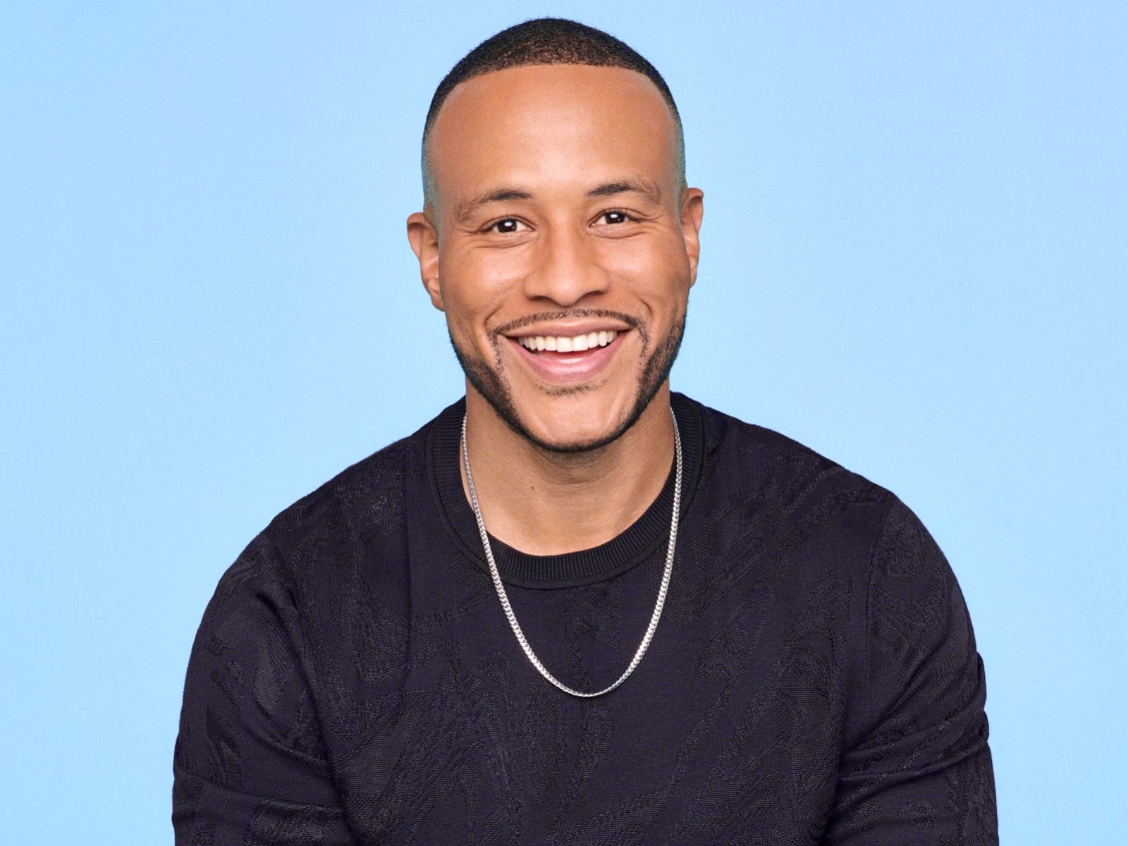 New 'Married at First Sight' expert DeVon Franklin's divorce from ...