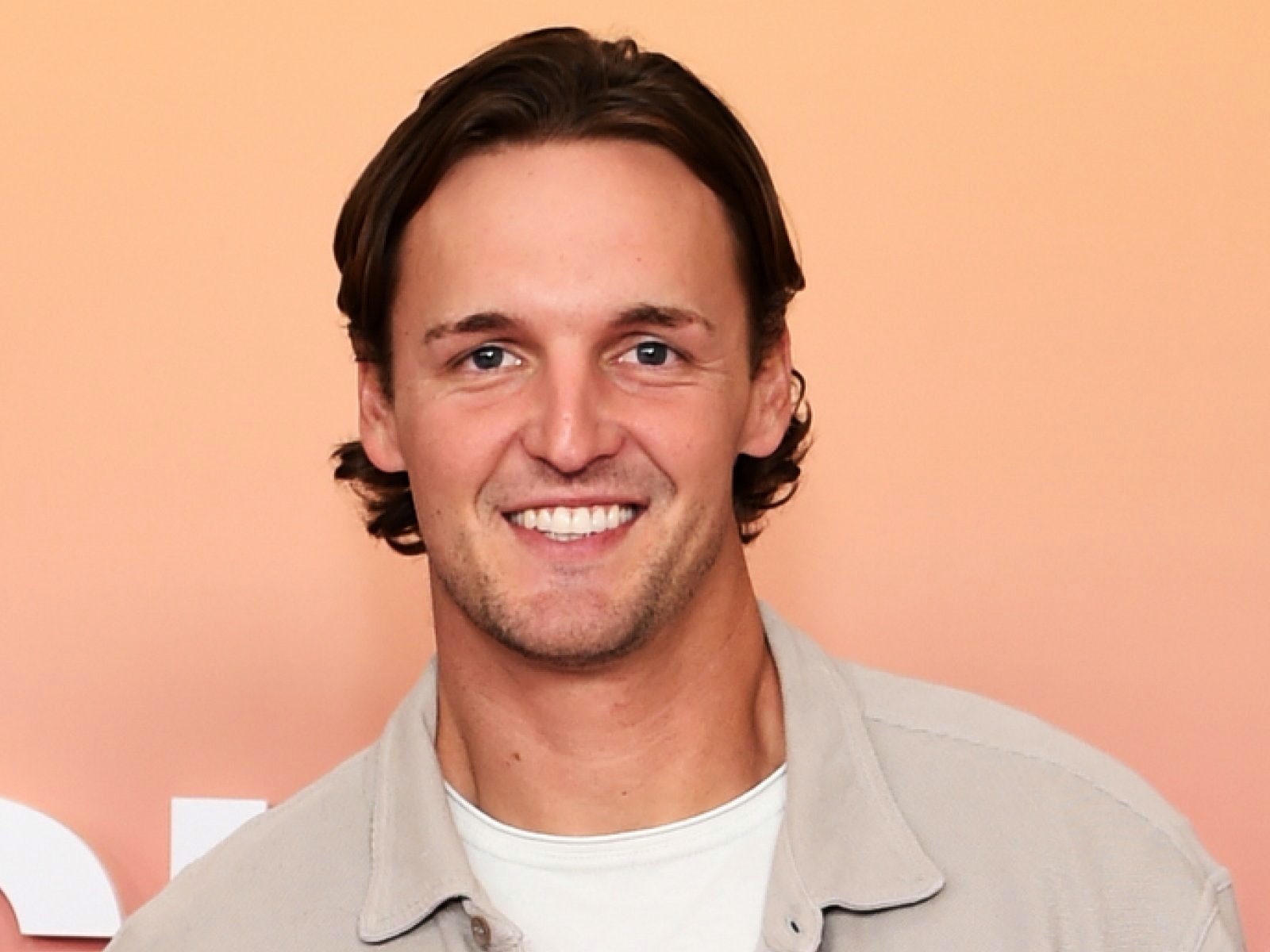 'Bachelor in Paradise' bachelor Logan Palmer responds to Kate Gallivan ...